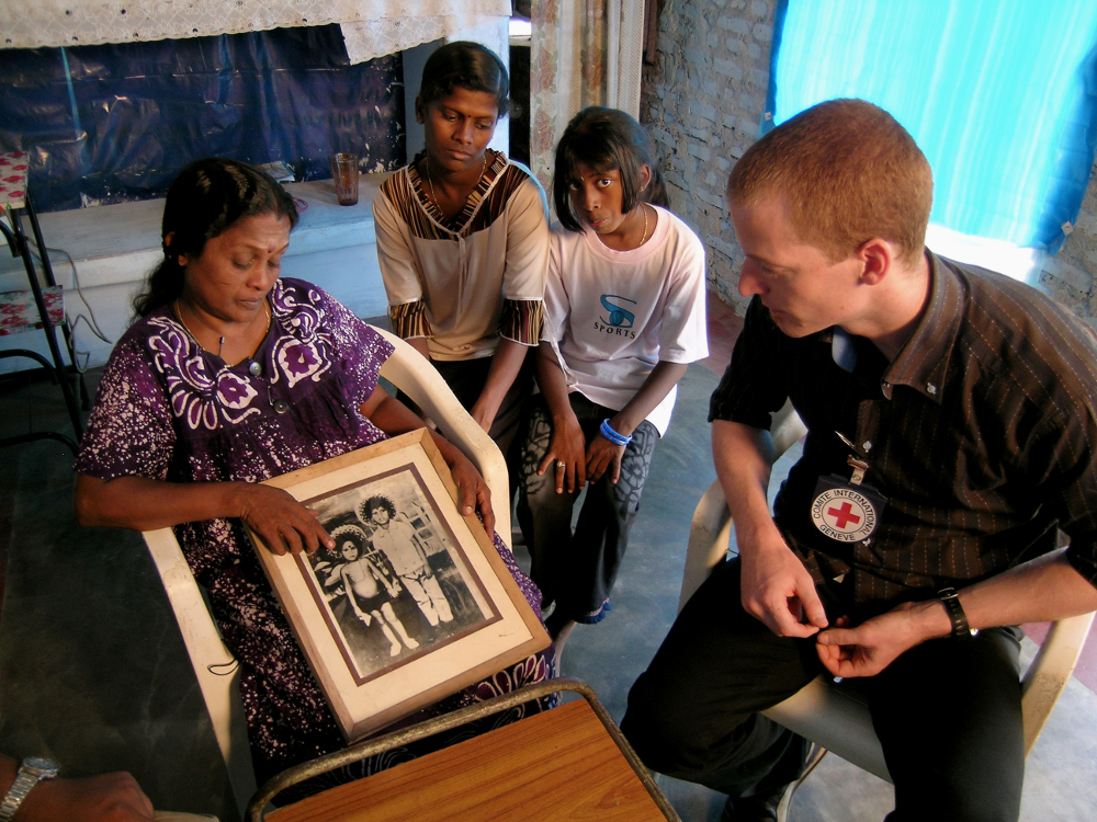 Clarifying the fate of missing persons - Humanitarian Law & Policy Blog