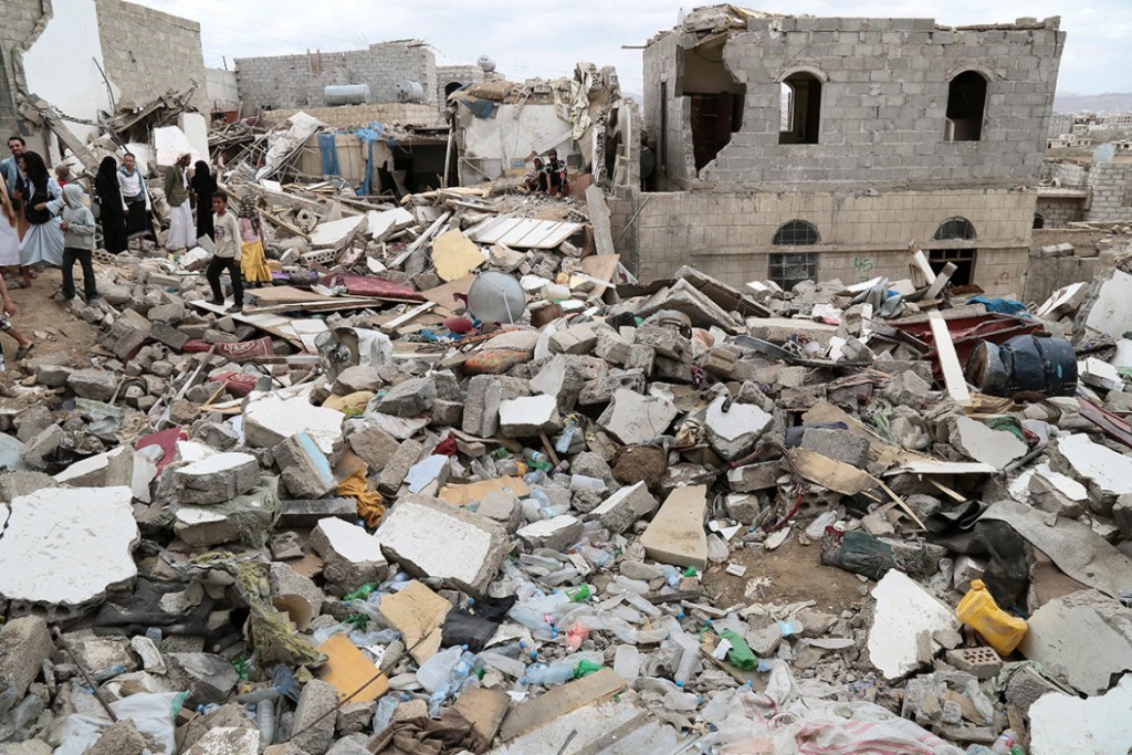 yemen-sanaa-destruction-v-p-ye-e-01208 | The ICRC in Israel, Golan ...
