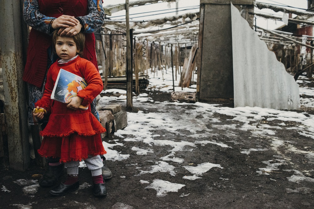 Present and engaged: how the ICRC responds to armed conflict and ...